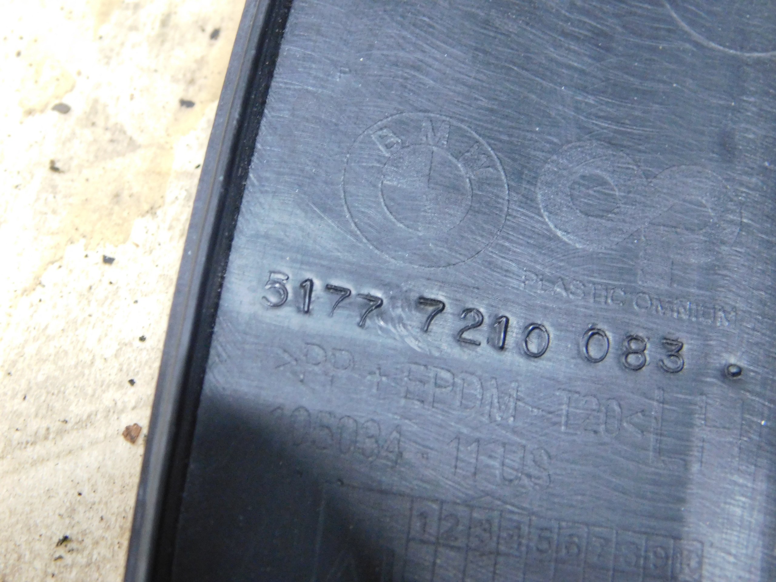 NAKLADKA BLOTNIKA LEWY TYL 51777210083 BMW X3 - 7221572102 - oficjalne ...