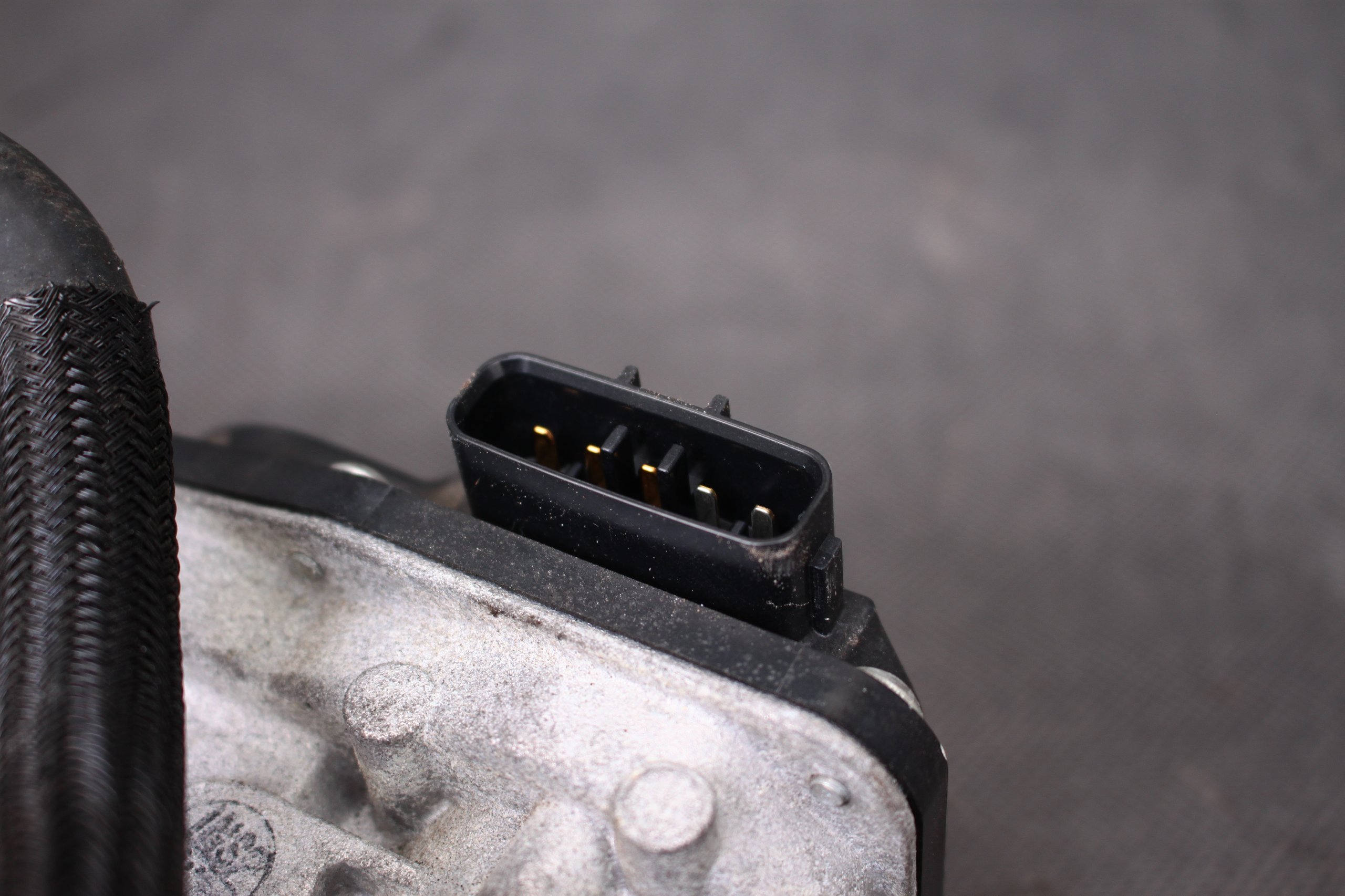 SUBARU XV 2.0D ZAWÓR EGR 14710AA741 12^ - 7587960360 - oficjalne ...