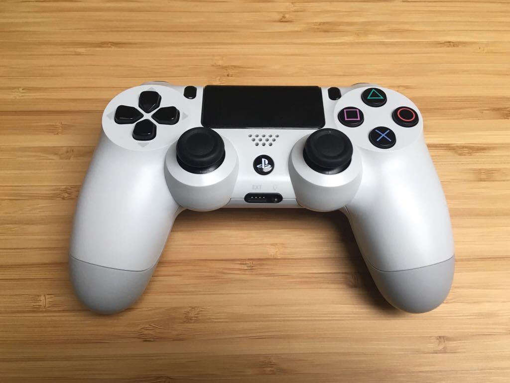 Pad PS4 biały - 7301603978 - oficjalne archiwum Allegro