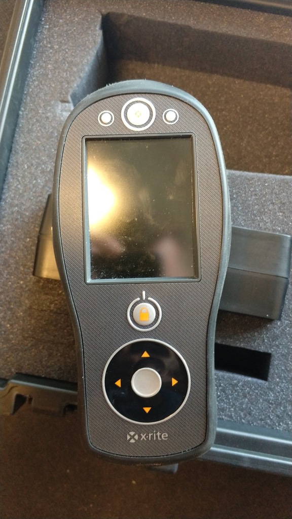 Spektrofotometr X-Rite CI62 jak NOWY - 7224560081 - oficjalne archiwum ...