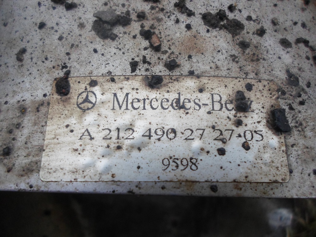 MERCEDES W212KOMBI LIFT KONCOWKA WYDECH 2124902727 - 7163680784 ...