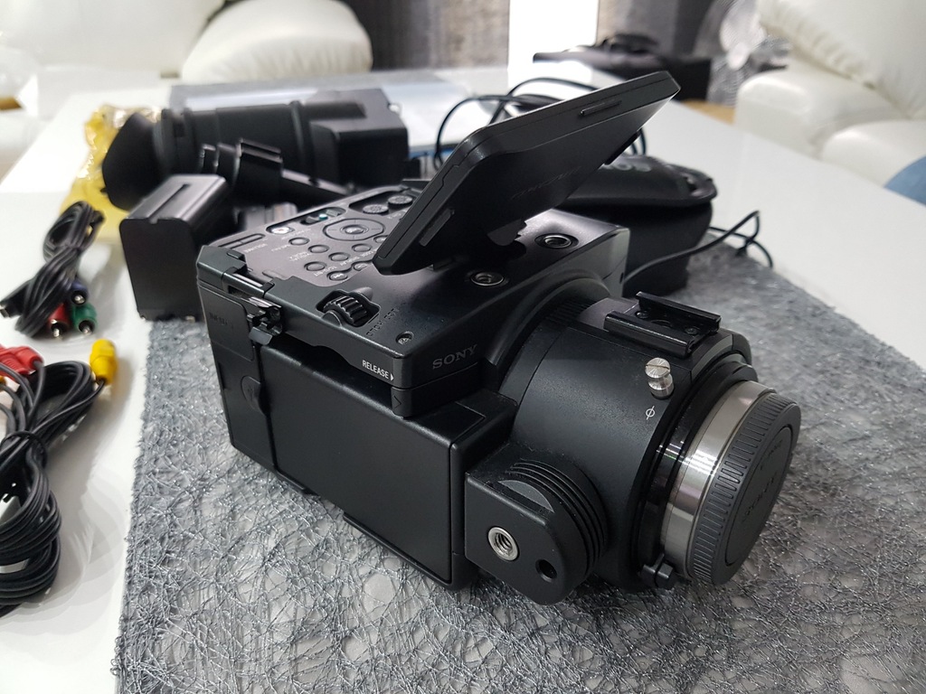 Kamera Sony FS100 - 6935098993 - oficjalne archiwum Allegro