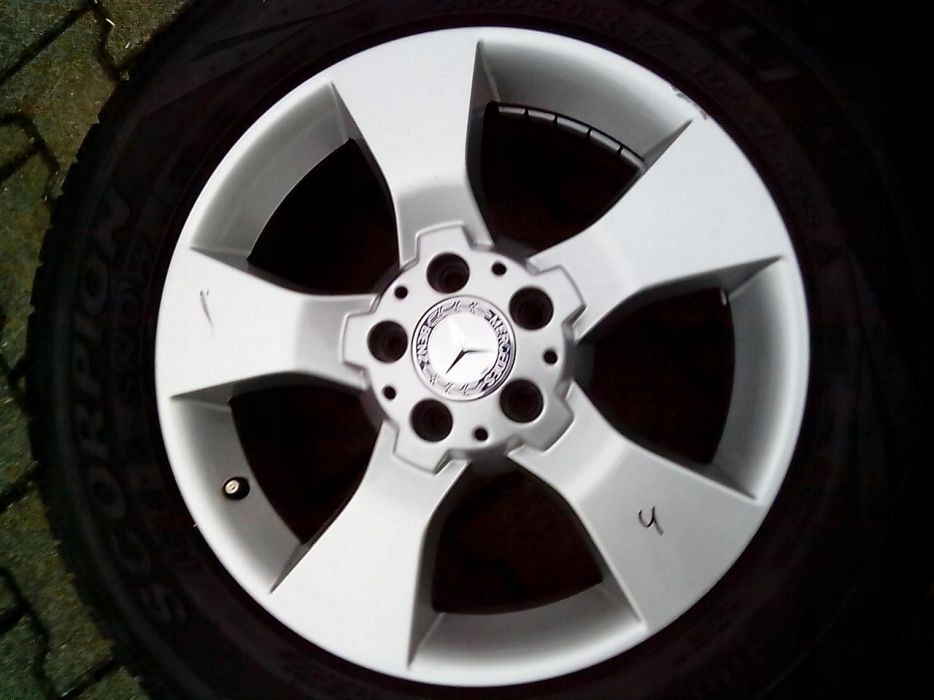 AluFelgi Koła Mercedes GLK 235/60/17 5x112 Pirelli - 7162086587 - oficjalne archiwum Allegro