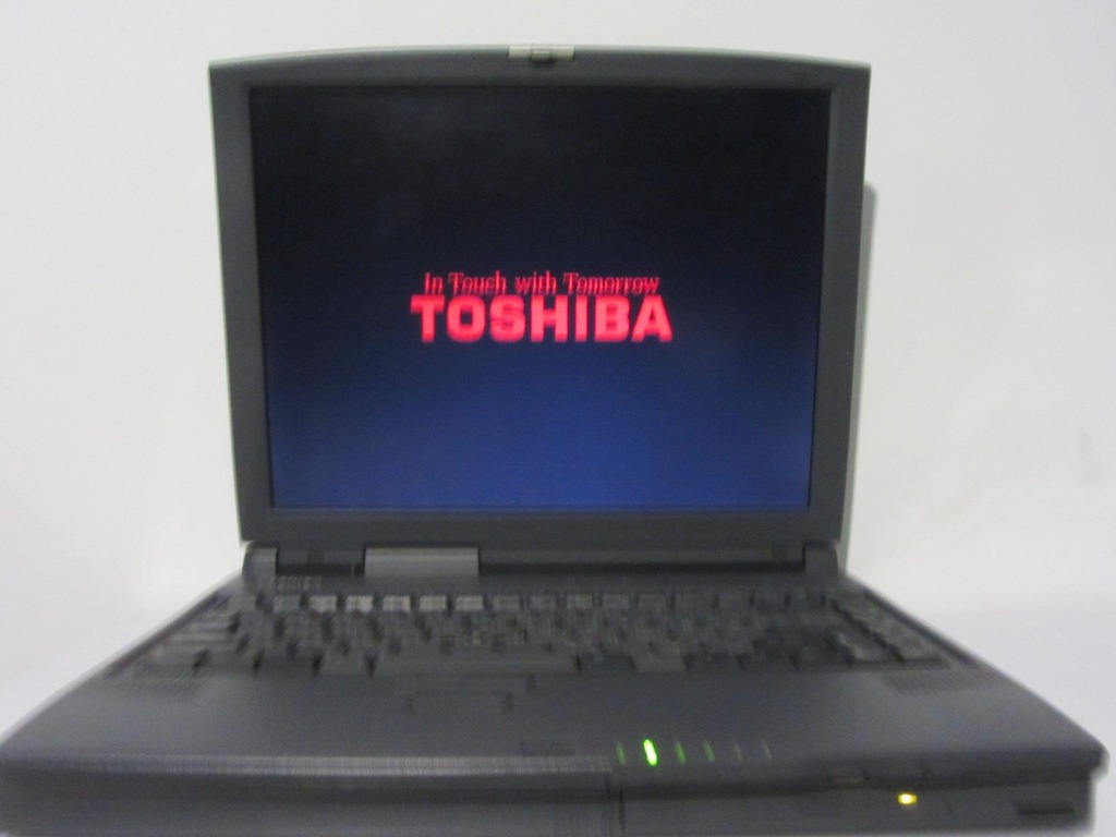 Okazja stary retro laptop Toshiba Tecra 8000 - 7364512092 - oficjalne ...