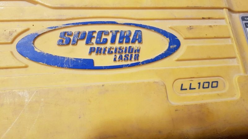 NIWELATOR LASEROWY SPECTRA PRECISION LL100 ZESTAW - 7580606316 ...