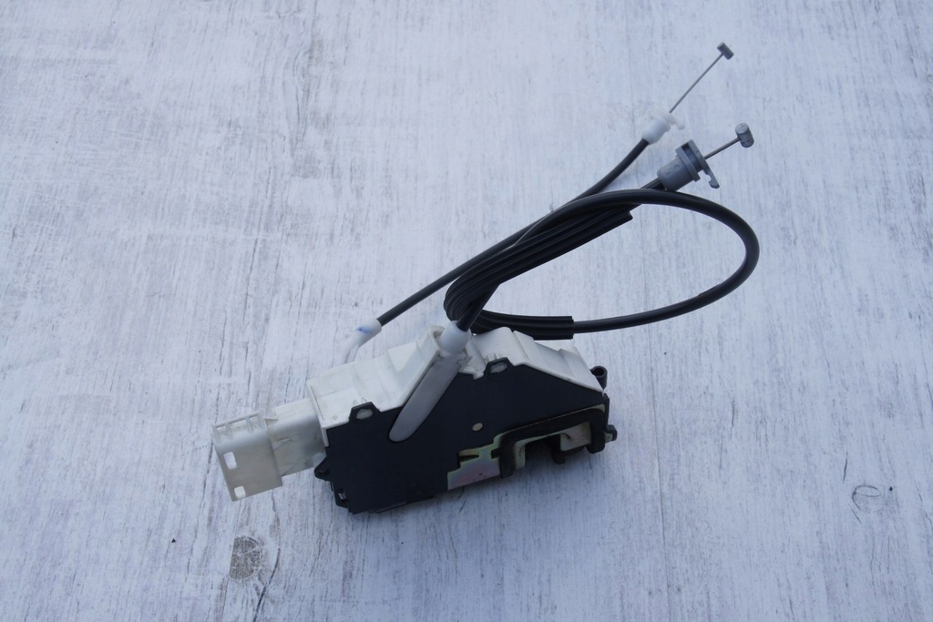 Zamek drzwi prawy przód Peugeot 407 SW - 7361693435 - oficjalne archiwum Allegro