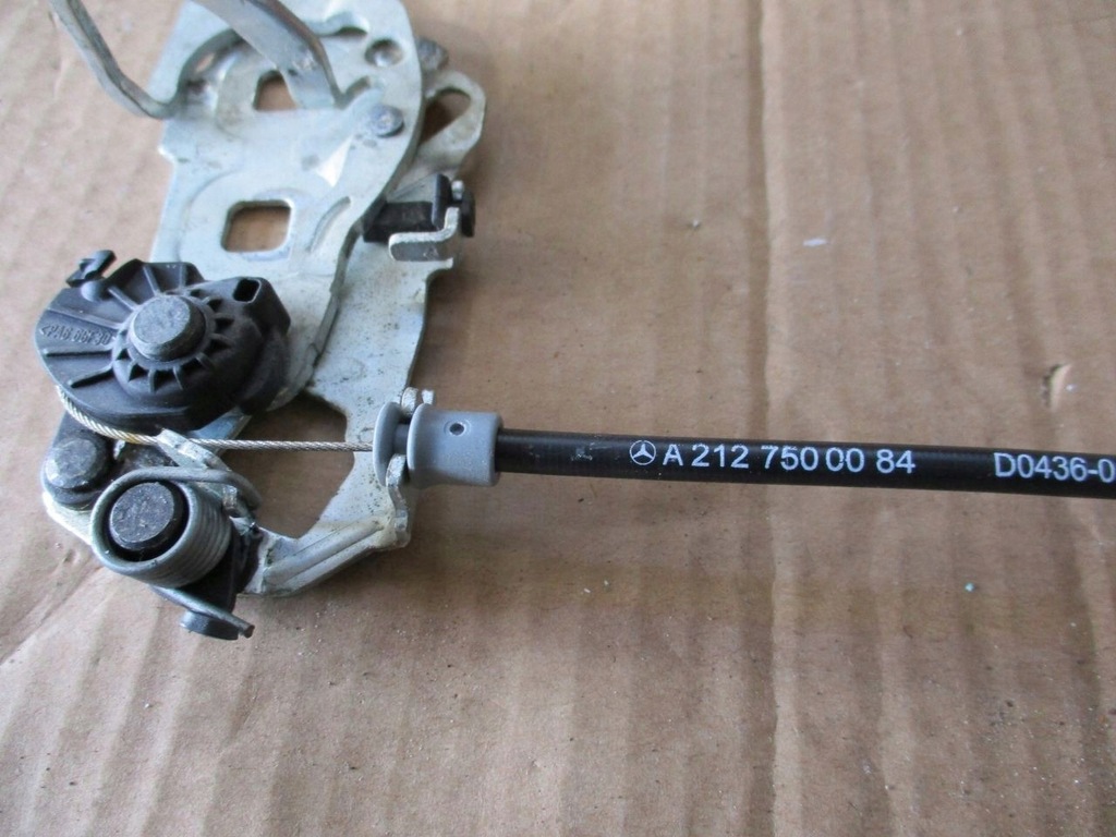 MERCEDES W212 ZAMEK TYLNEJ KLAPY A2127500084 - 7507599243 - oficjalne ...