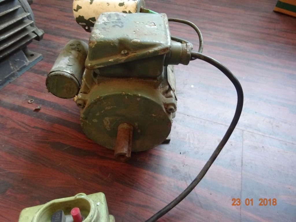 SILNIK ELEKTRYCZNY 1,1KW 220/380V 2800 OBR/M - 7171523220 - oficjalne archiwum Allegro