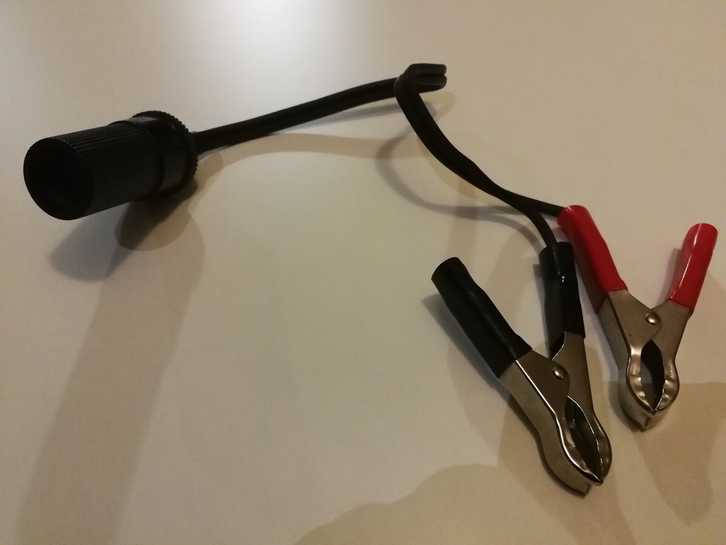 gniazdo zapalniczki na przewodzie z krokodylkami - 7151902542 - oficjalne archiwum Allegro