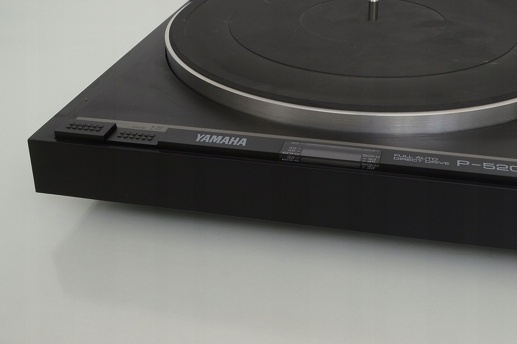 Yamaha P-520 Natural Sound Direct-Drive Turntable - 7643515574 ...