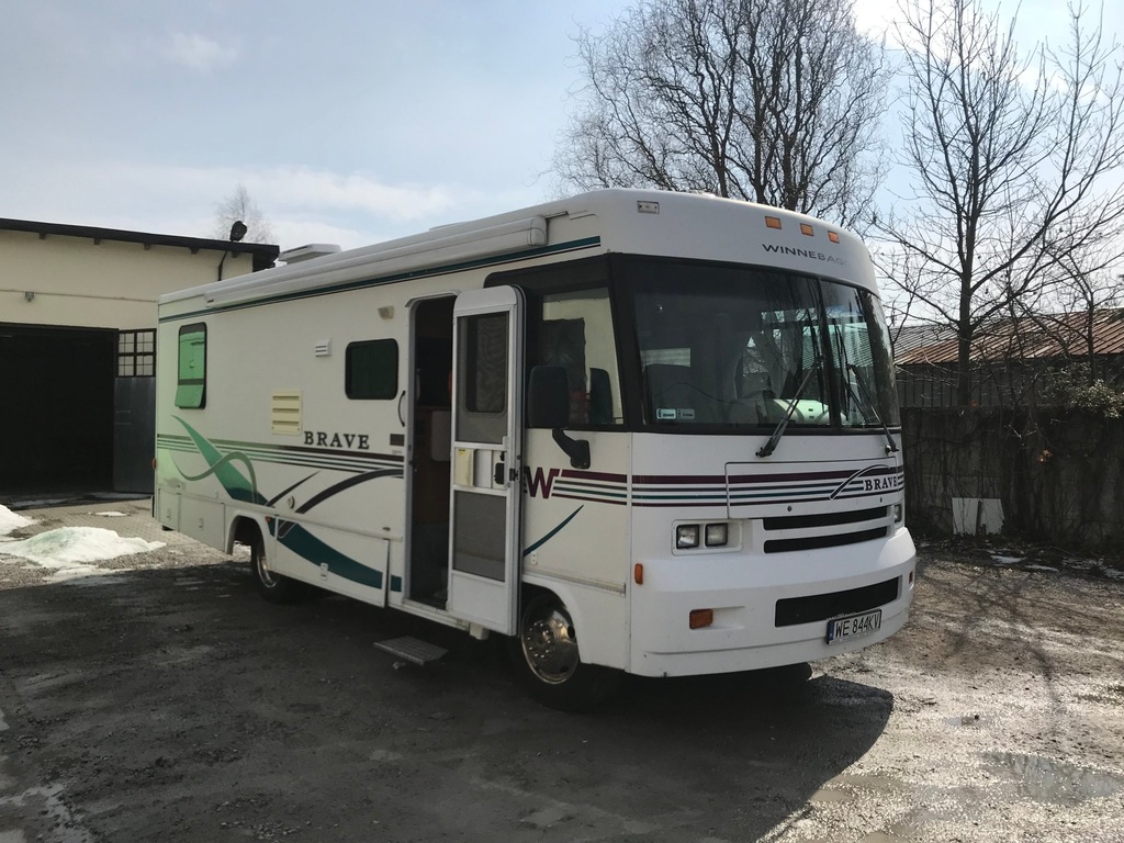 Kamper Camper Winnebago GMC BRAVE 26 prywatnie - 7259556700 - oficjalne ...