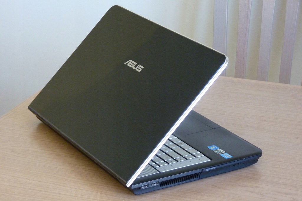 Asus N75S 17.3' FHD i7 Quad 16GB HDD+SSD GT555M W7 - 7644749196 ...