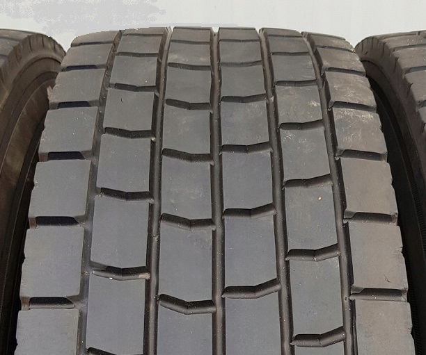 315/80 R22.5 22,5 opony CONTINENTAL HDR2+ komplet - 7496526311 - oficjalne archiwum Allegro