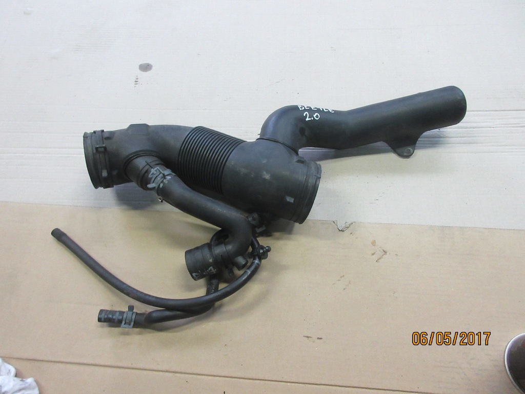 VW NEW BEETLE 2.0 RURA PRZEWÓD POWIETRZA 1C0129684 - 6817178245 ...