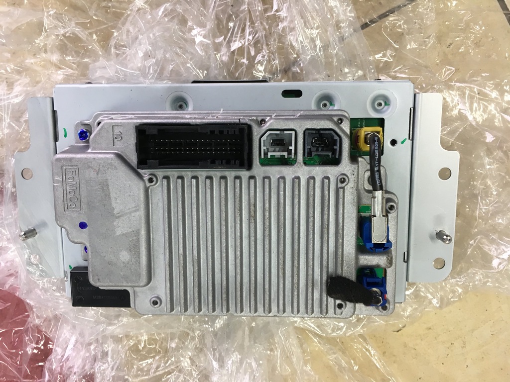 FORD mondeo MK5 RADIO CD SONY NAWIGACJA montaż Wwa - 7088988194 ...