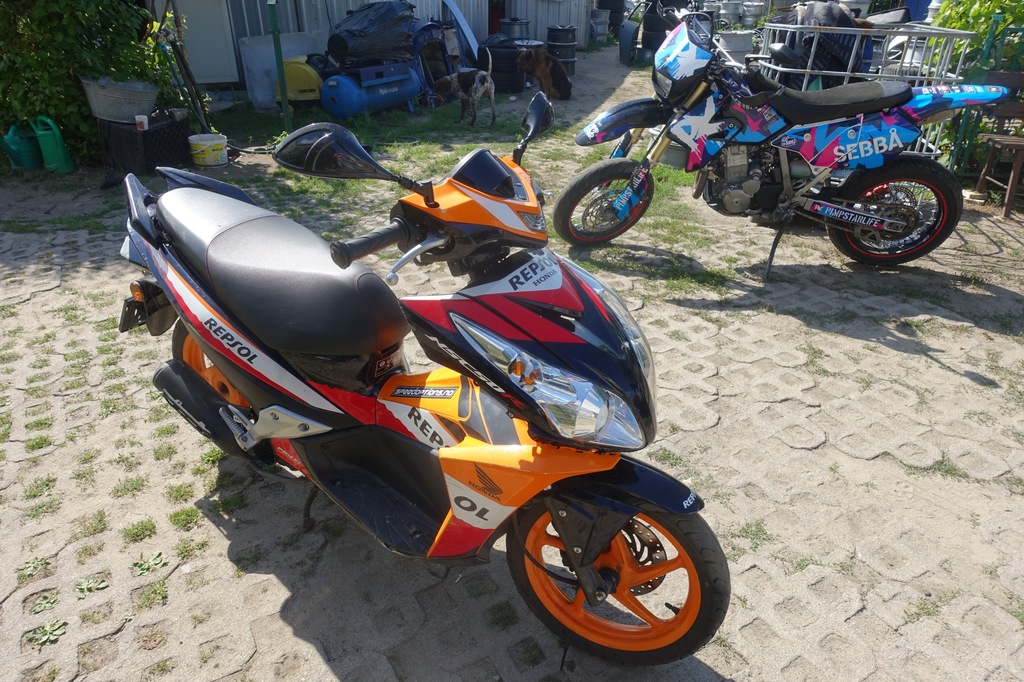 SKUTER HONDA NSC50R REPSOL 2013R - 7398896670 - oficjalne archiwum Allegro